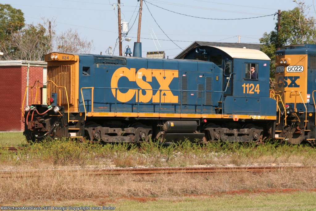 CSX 1124